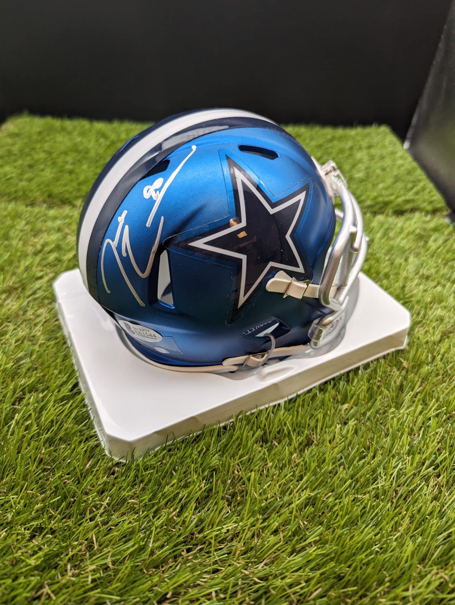 Upcoming Hits » BS Collectibles » Sports Memorabilia