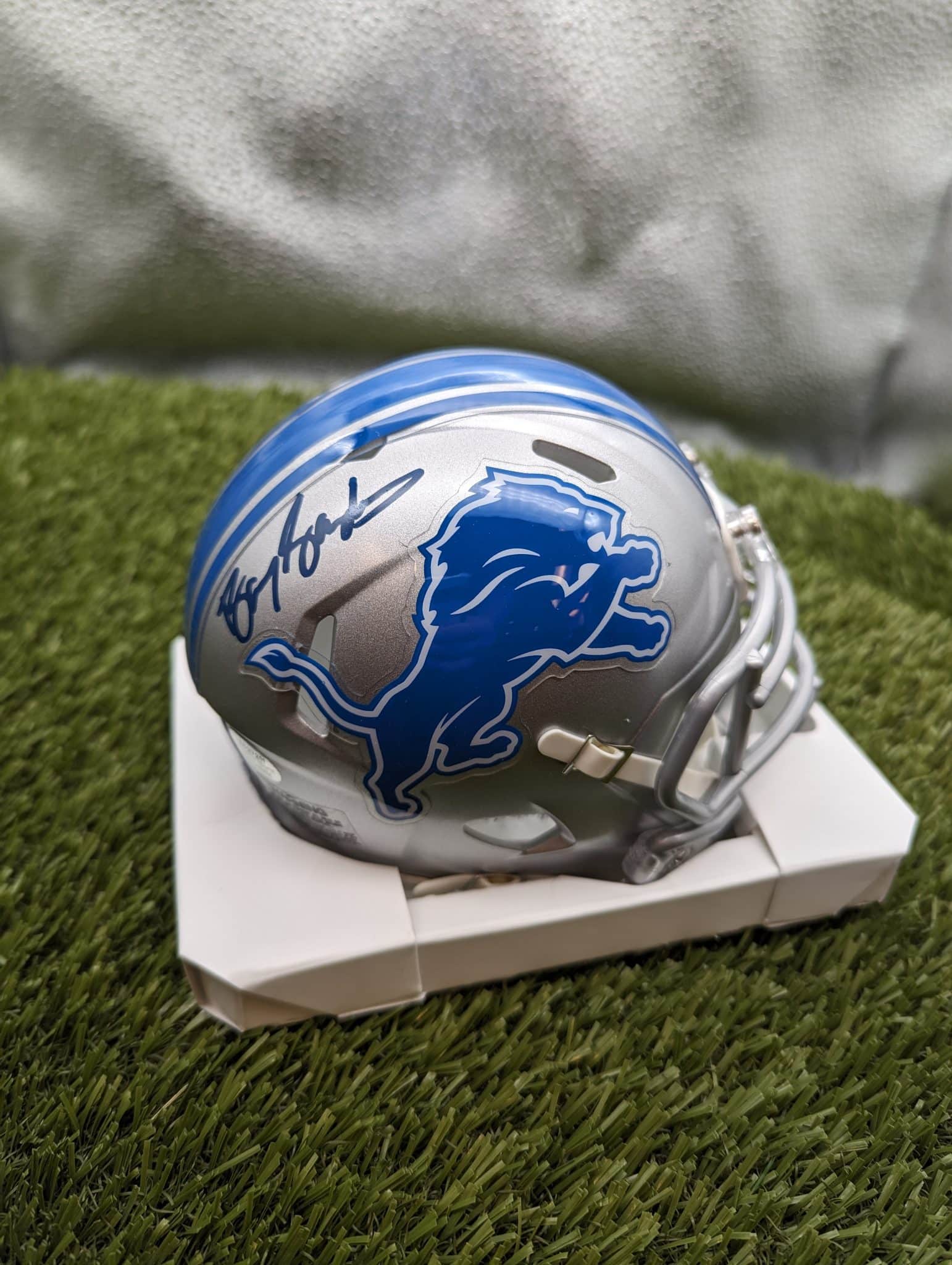 Upcoming Hits » BS Collectibles » Sports Memorabilia