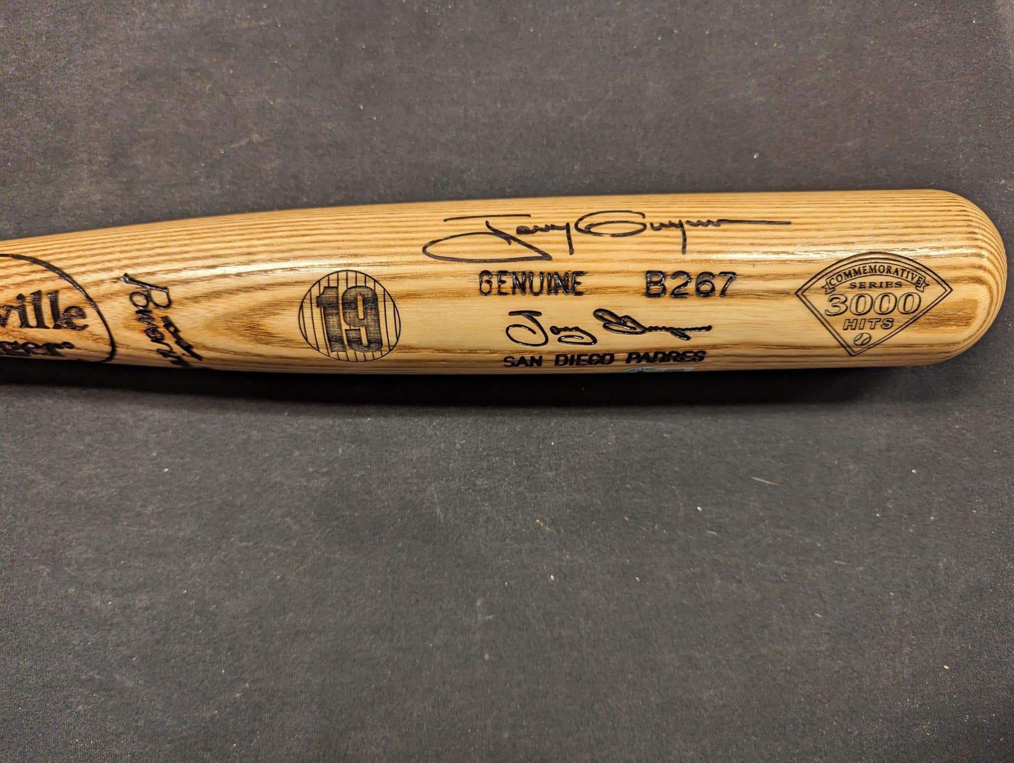 Tony Gwynn Signed Baseball Bat » BS Collectibles