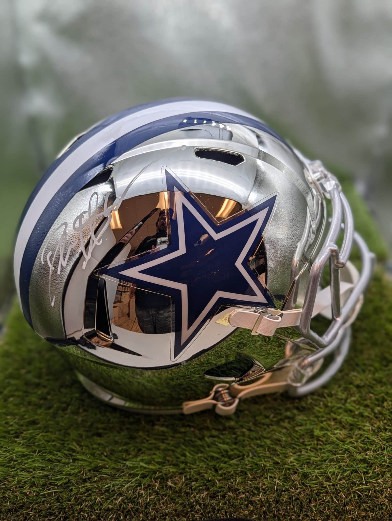 Upcoming Hits » BS Collectibles » Sports Memorabilia